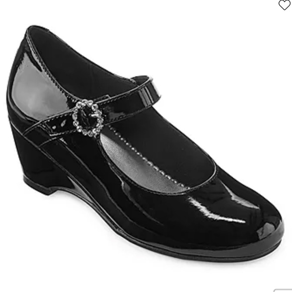 christie & jill | Shoes | Christie Jill Little Big Girls Heart Round ...